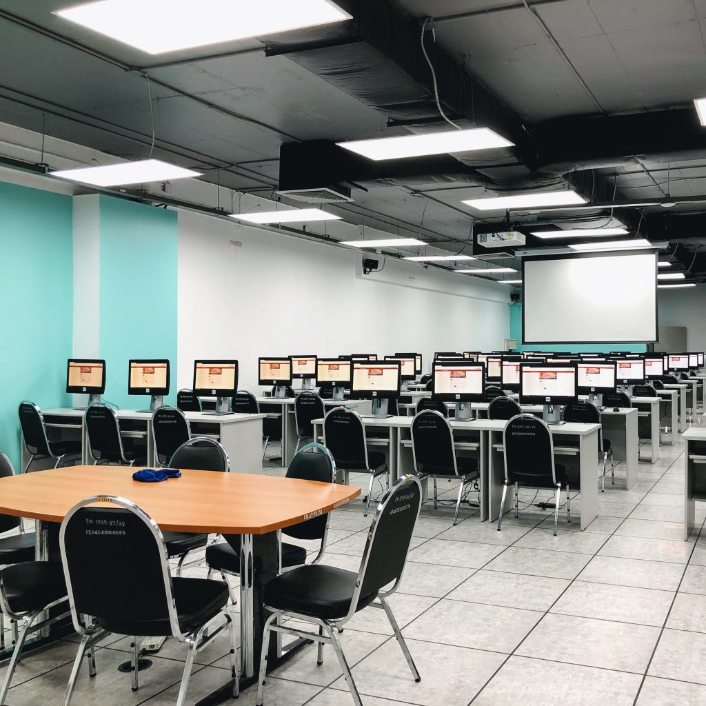 ENIT Lab Schedule – หน่วยเทคโนโลยีสารสนเทศ