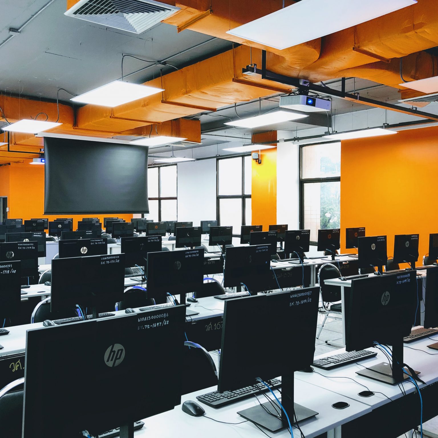 ENIT Lab Schedule – หน่วยเทคโนโลยีสารสนเทศ